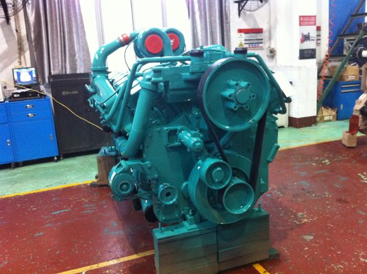 Heavy Fuel Oil 1250kva 1mw Cummins Diesel Generator Set With Automatic Voltage Regulator
