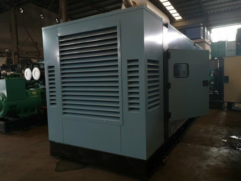水によって冷却される無声電気発電機、カミンズ エンジンが付いている緊急のディーゼル発電機