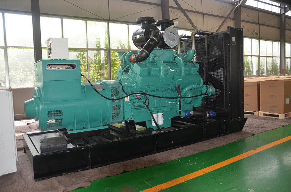 Brushless Perkins Diesel Generator Set 1600KW / 2000KVA Prime Power For Industrial