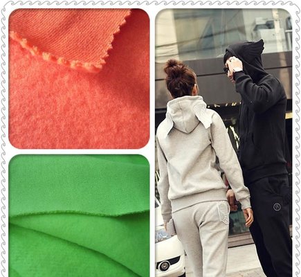 Anti Uv Solid Fleece Fabric 100 Spun Polyester Good Warmth Retention For Garment