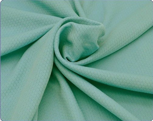 Quick Dry Polyester Sports Fabric Yarn Dyed Cool Max Water - Resistant