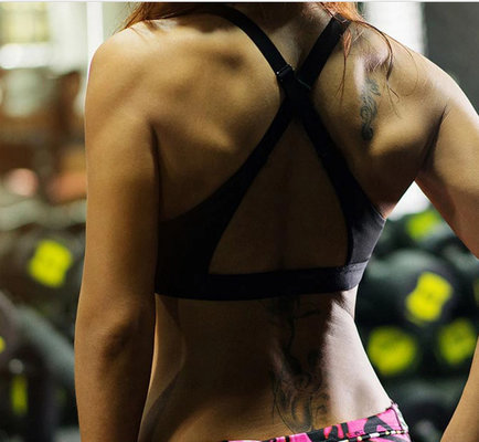Versatile Racerback Sports Bra Comfort For Running And Workout Cross Straps