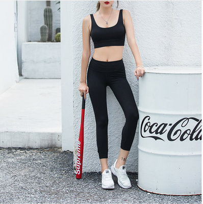Fashion Womens Sports Bras Quick - Drying Fabric Moisture Management Technology