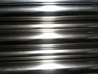 ASTM 201 202 316 321 a soudé le tube en acier laminé à froid par tuyau d'acier inoxydable