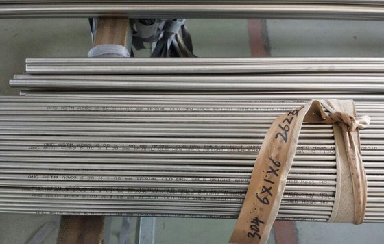 High Strength Seamless Stainless Steel Tubes 316L Bright Surface