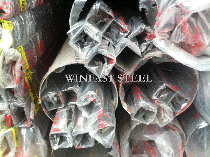 ERW Welded Stainless Steel Pipe , 304 SS Pipe OD 50 x 1.2 mm Polished Finish