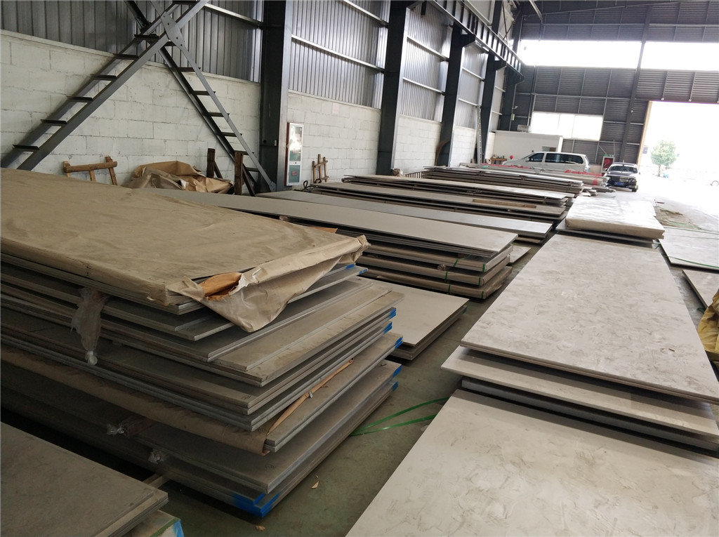 Grade 202 / UNS S20200 Hot Rolled Stainless Steel Plate  3.0 - 12.0mm Thickness