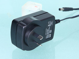 AC 230V Input AC To DC Wall Adapter , Switching AC DC 9 Volt Wall Adapter