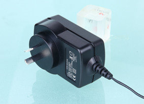 AC 230V Input AC To DC Wall Adapter , Switching AC DC 9 Volt Wall Adapter