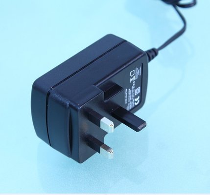 7V 4A / 30W Power Adapter 100 - 240 AC Input 8 2* 49 * 58mm Dimension