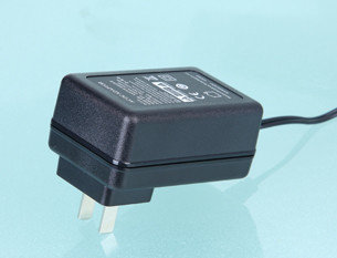 18 W 9v 2 Amp Power Adaptor , 9v 2a Ac Power Adapter With 1.8 Meter DC Cable