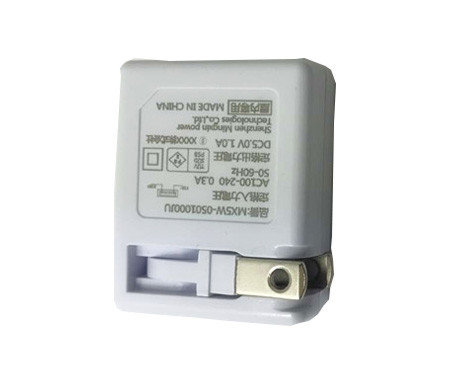 Mobile Phone USB Port Charger Adapter Single Port Black / White Color