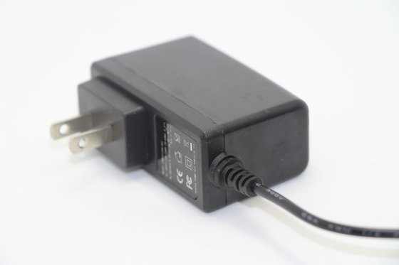 18W Series Medical Power Adapter , 4.2V - 24V Output AC DC Switching Adapter