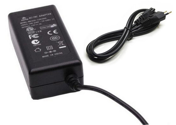 Indoor Universal AC DC Power Supply 9 Volt 2500mA Output 36 Watt Power