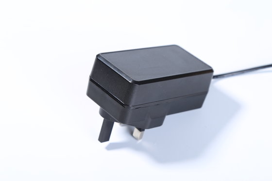 UK Plug Switching AC DC Power Adapter 12V 2.5A With Short Circuit Protection