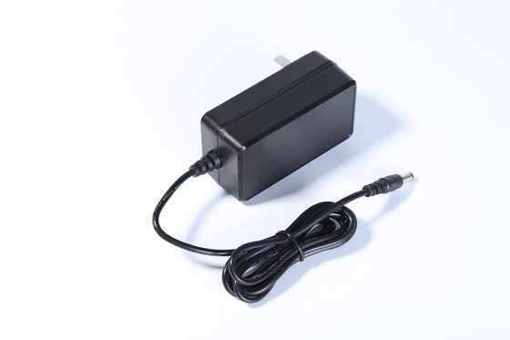 ETL FCC Approved 28W 14V 2A Ac To Dc Power Supply Adapter For 5050 3528 Flexible LED Strip Light