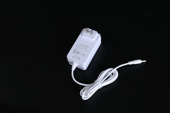 ETL FCC Approved 28W 14V 2A Ac To Dc Power Supply Adapter For 5050 3528 Flexible LED Strip Light