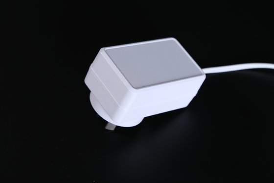 AC 100-240V 50-60Hz Switching AC DC Power Adapter SAA C- Tick RCM Certificated For LED Strip Light