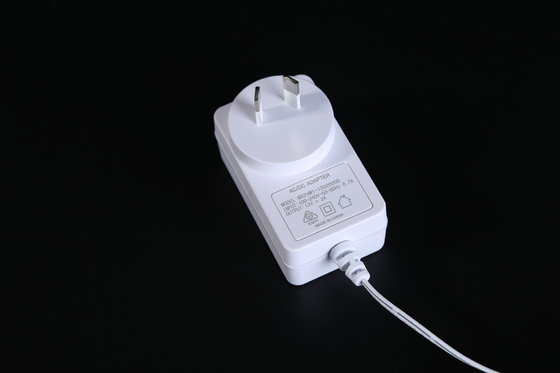 AC 100-240V 50-60Hz Switching AC DC Power Adapter SAA C- Tick RCM Certificated For LED Strip Light