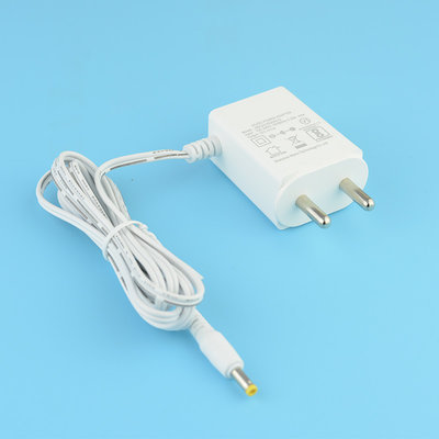 Electronics Devices CCTV Camera Power Adapter , Switching Mode Adapter 5V 1A 1000mA