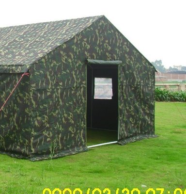 Green Military Style Tents Disaster Relief Waterproof Canvas Army Tent