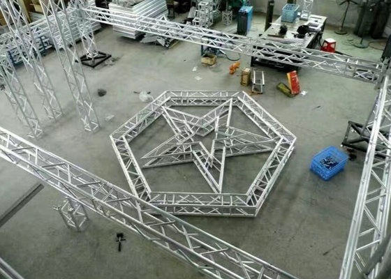 Fashion OEM Portable Stage Truss , 8m Diameter Truss Aluminum Spigot Truss