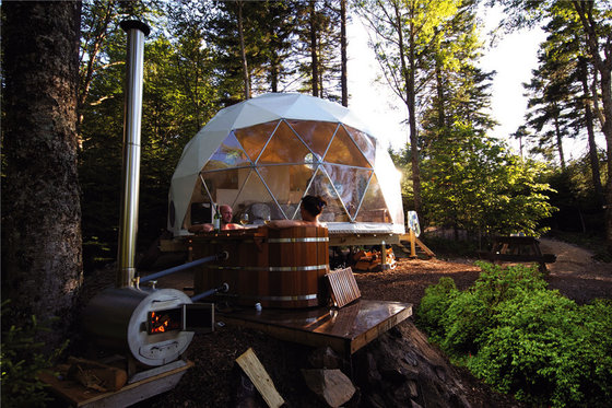 Personalized Warm Geodesic Dome Tent For Travel / Hiking Flamne Retardant