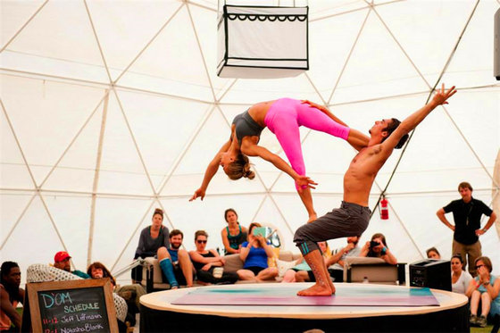 Galvanized Tube Frame Outside Spherical Dome Tent For Yoga Enthusiasts