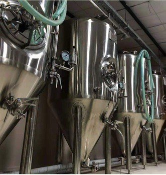 Stainless steel beer fermentation conical tank with cooling jacket for  brewery