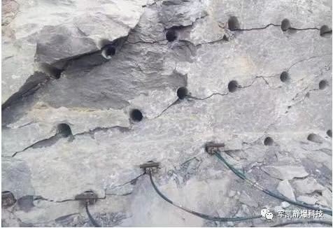 Piston Rock Splitter|New Method For Breaking Concrete