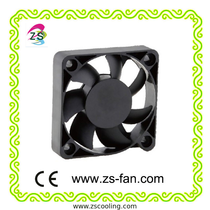 plastic blade radiator fan 5010 DC fan, small box fan 50*50*10mm cooling fan