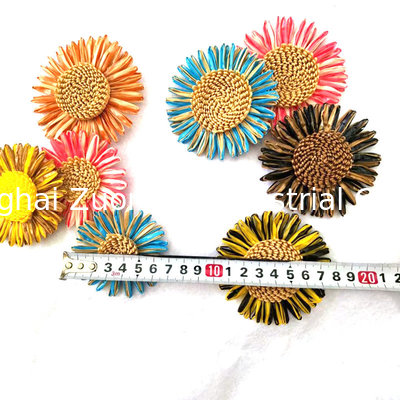 Factory Customize raffia flowers for shoes, bag etc decor, Woven Raffia Flower Patch Hat Bag Applique Handmade Clothing